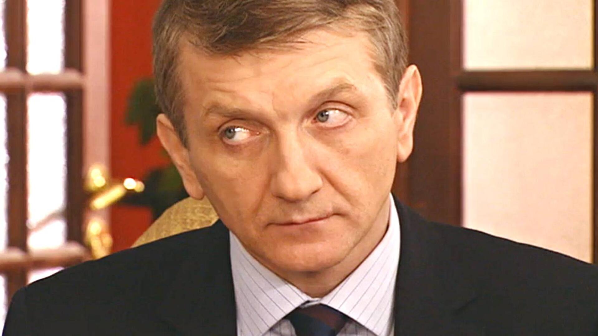Był gwiazdą "Plebanii". To dziś robi serialowy Janusz Tracz - Złote ...